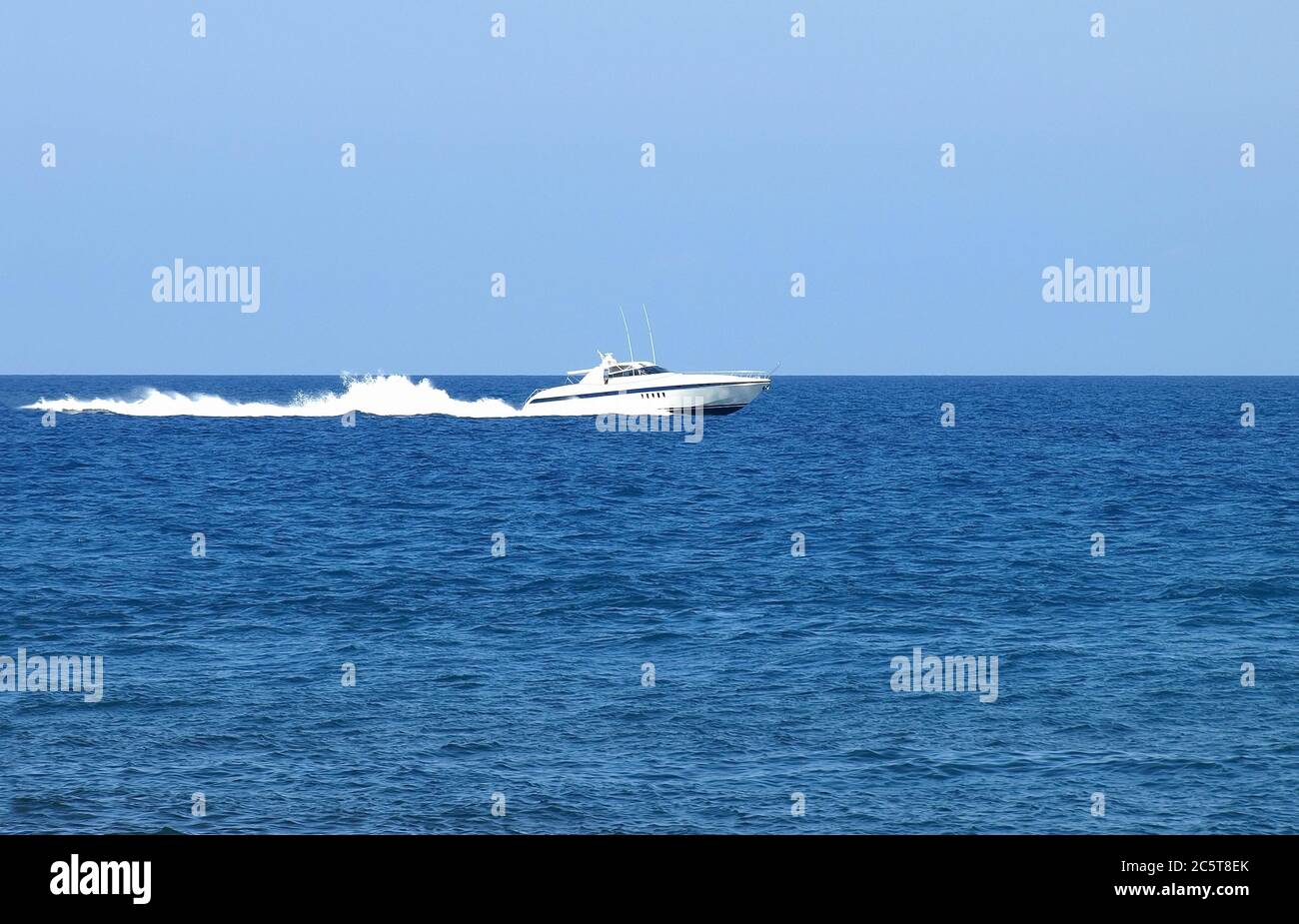 Fast moving speed boat in Saint-Tropez, French Riviera Stock Photo - Alamy
