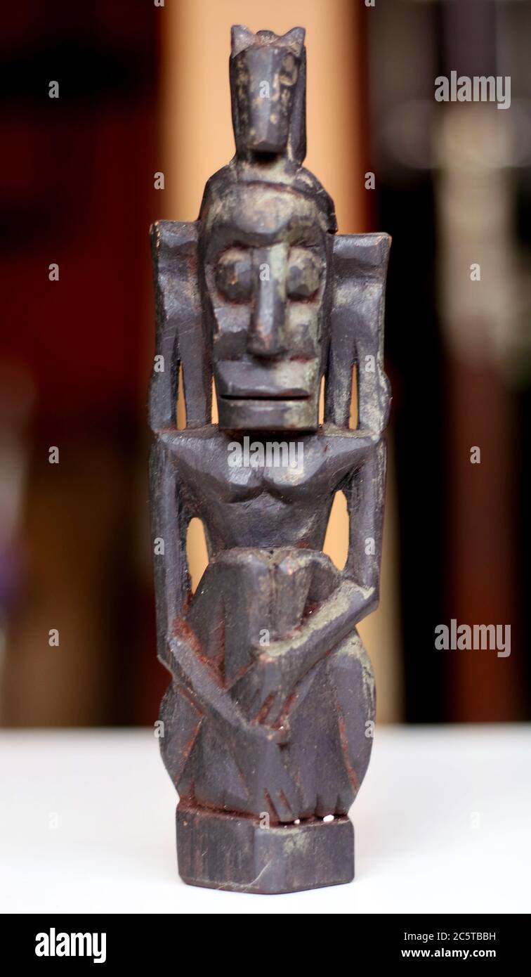 Asmat tribe hi-res stock photography and images - Alamy