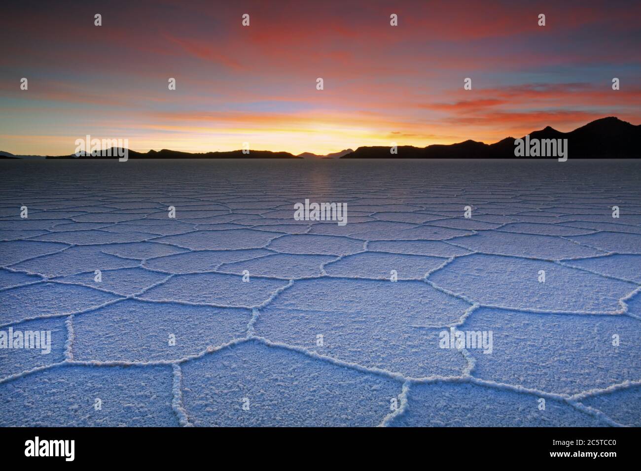Lake Uyuni Sunset Stock Photo - Alamy
