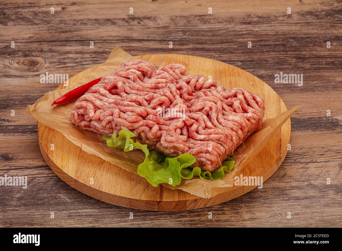 Raw Minced pork meat for cooking in the board Stock Photo - Alamy