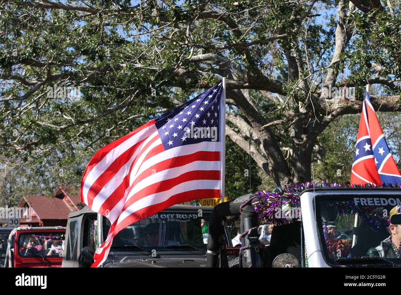 Proudly flown american flag hi-res stock photography and images - Alamy