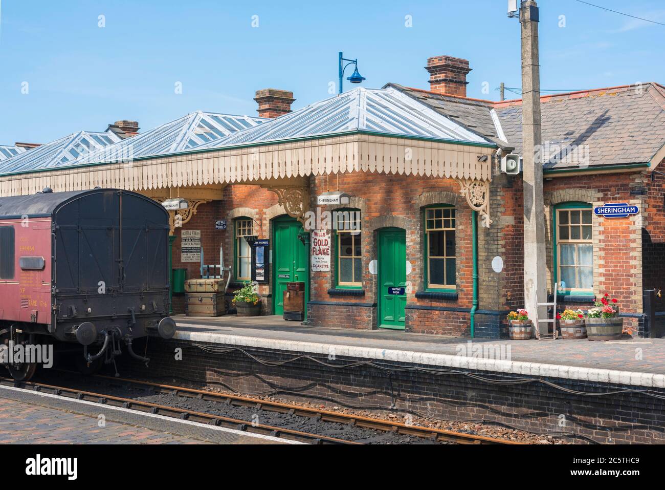 Vintage Train Station High Resolution Stock Photography and Images - Alamy