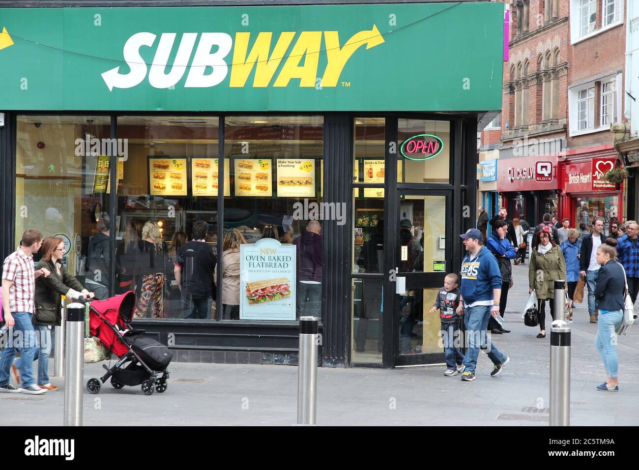 Famous food brand subway hi-res stock photography and images - Alamy