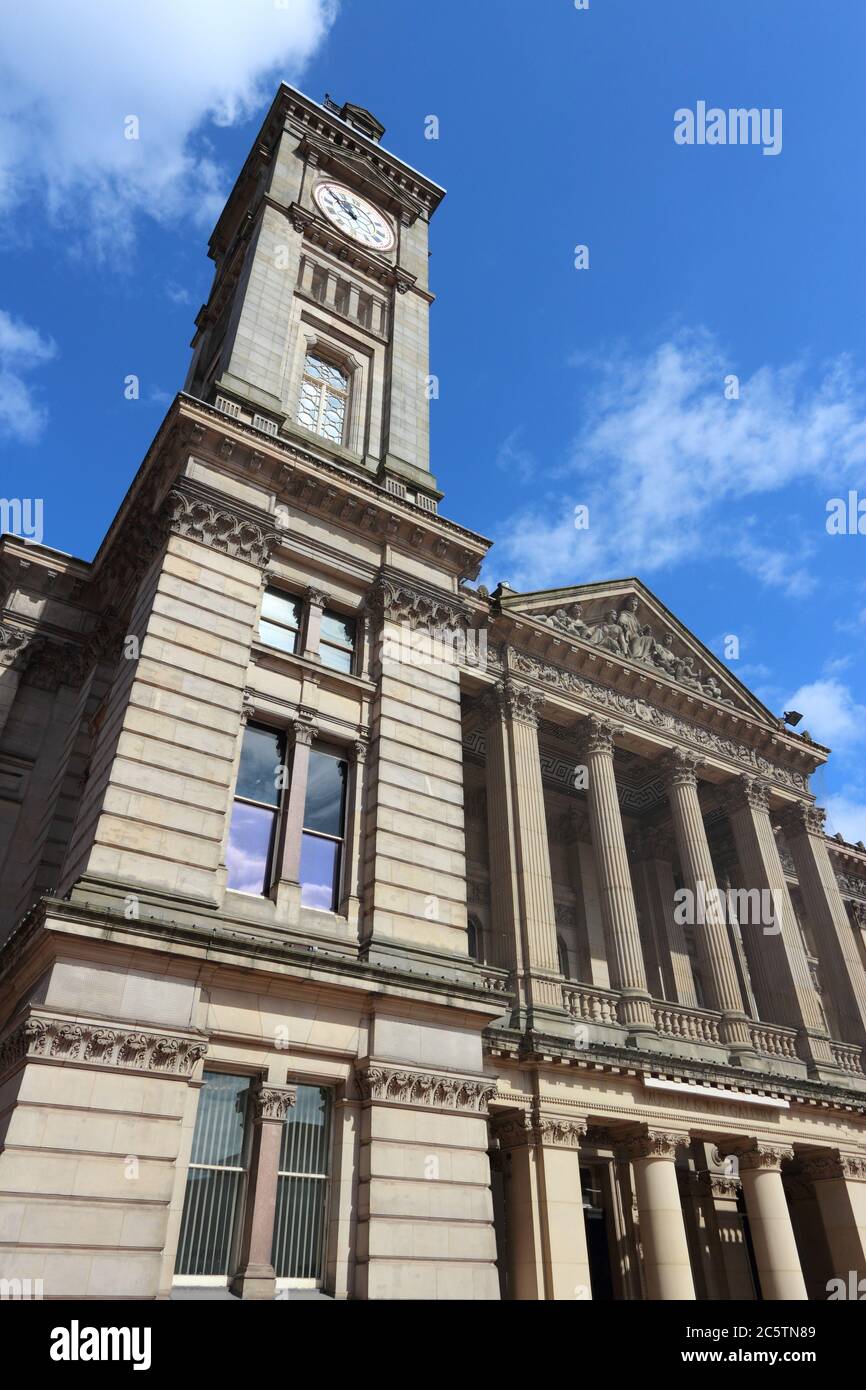 Birmingham UK landmark - Museum and Art Gallery. Seen from public ...