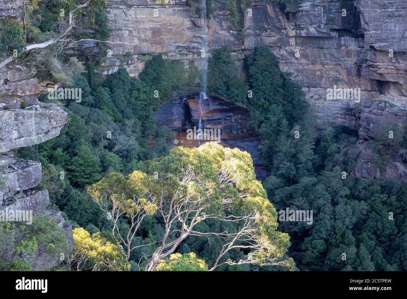 Katoomba waterfall falls in the blue mountains national park, New South ...