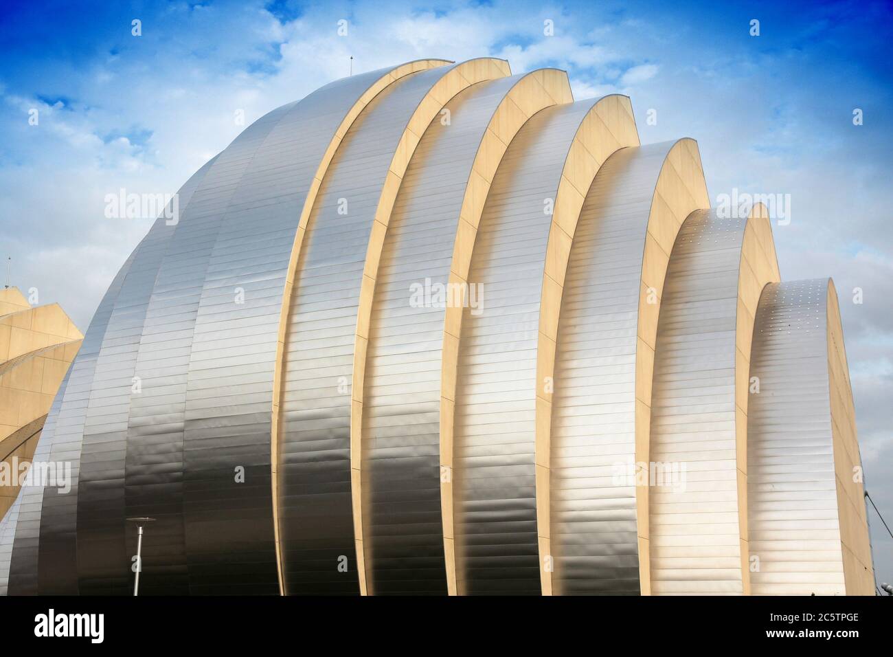 Kansas city concert hall hi-res stock photography and images - Alamy