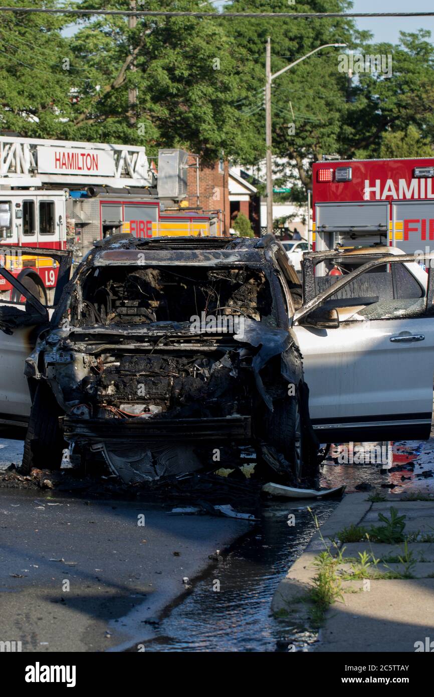 Emergency vehicle scrap hi-res stock photography and images - Alamy