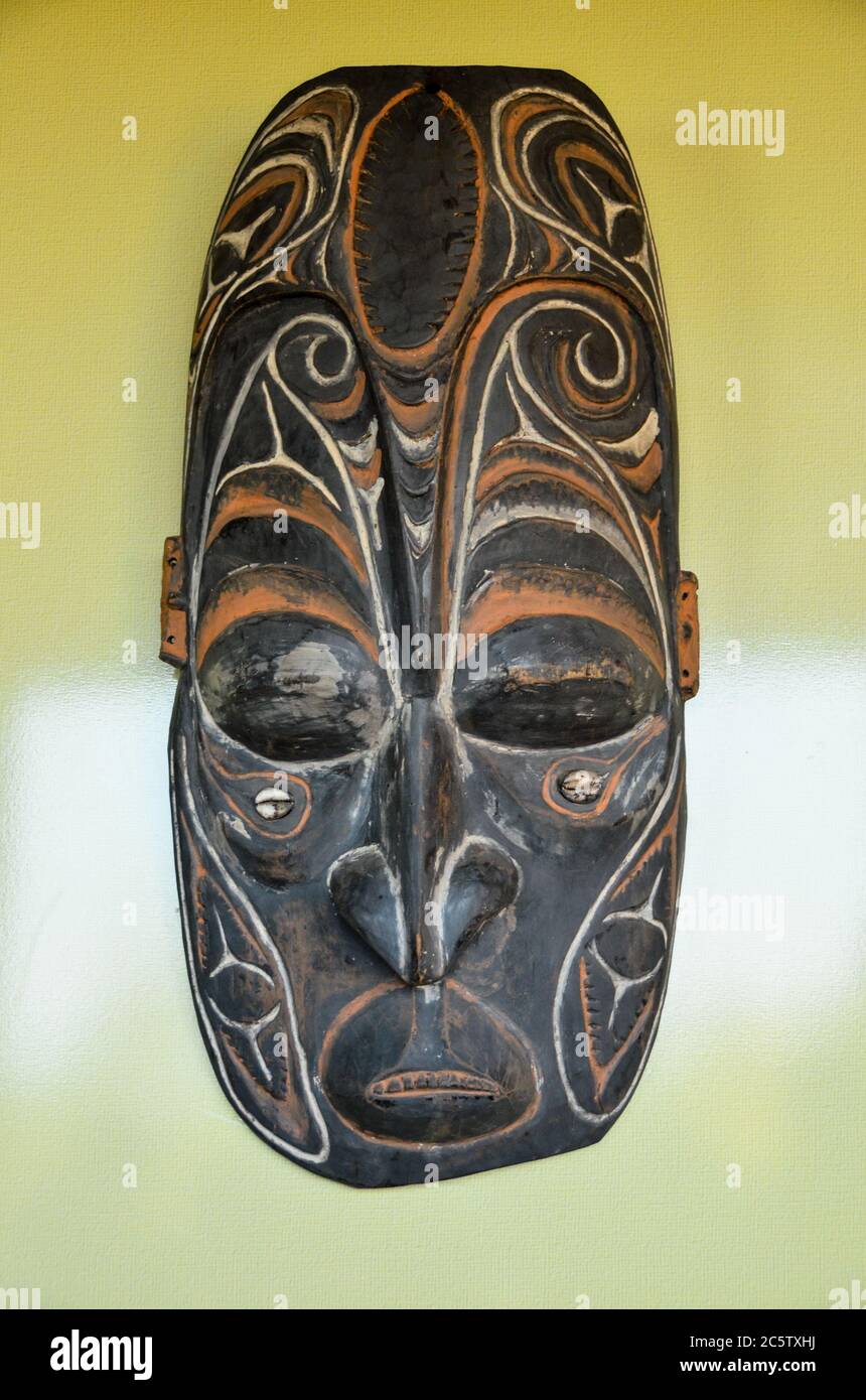 Typical Wooden Face Mask from Papua New Guinea Stock Photo - Alamy