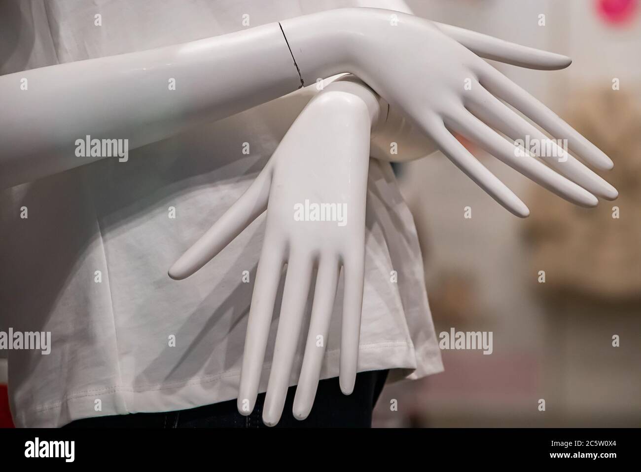 Female Mannequin Hand High Resolution Stock Photography and Images - Alamy