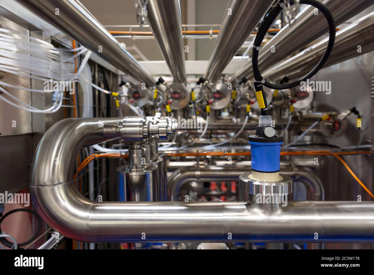 Industrial cleaning system pipes. Sustainable industrial cleaning ...