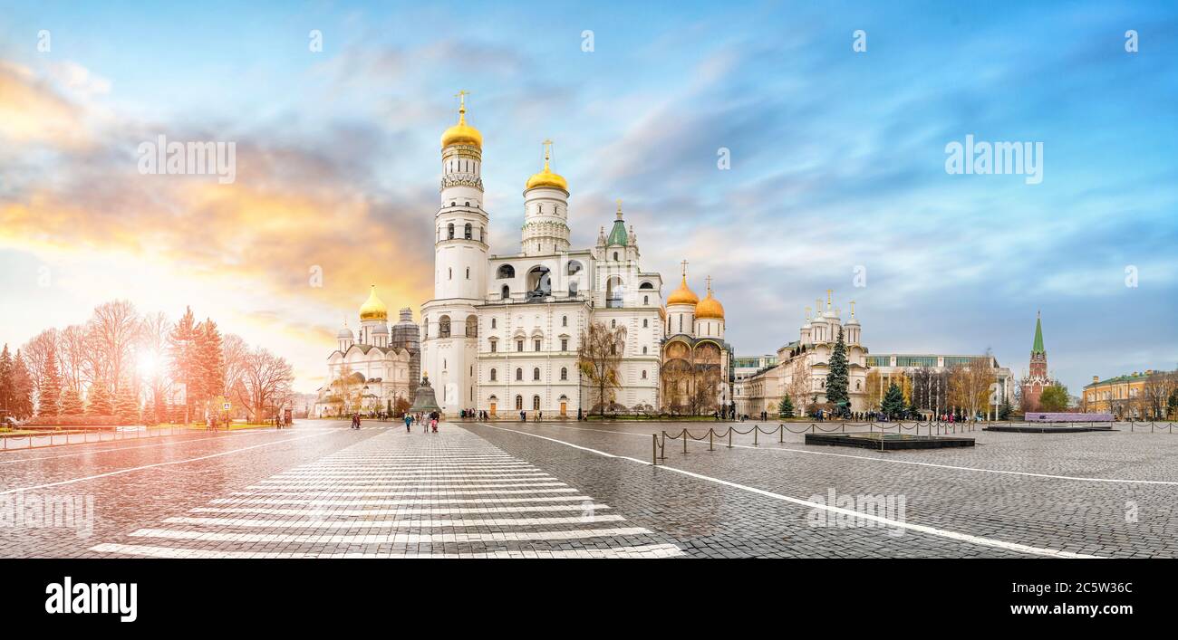Panorama of Cathedral square Kremlin, Moscow, Russia at sunset Stock ...