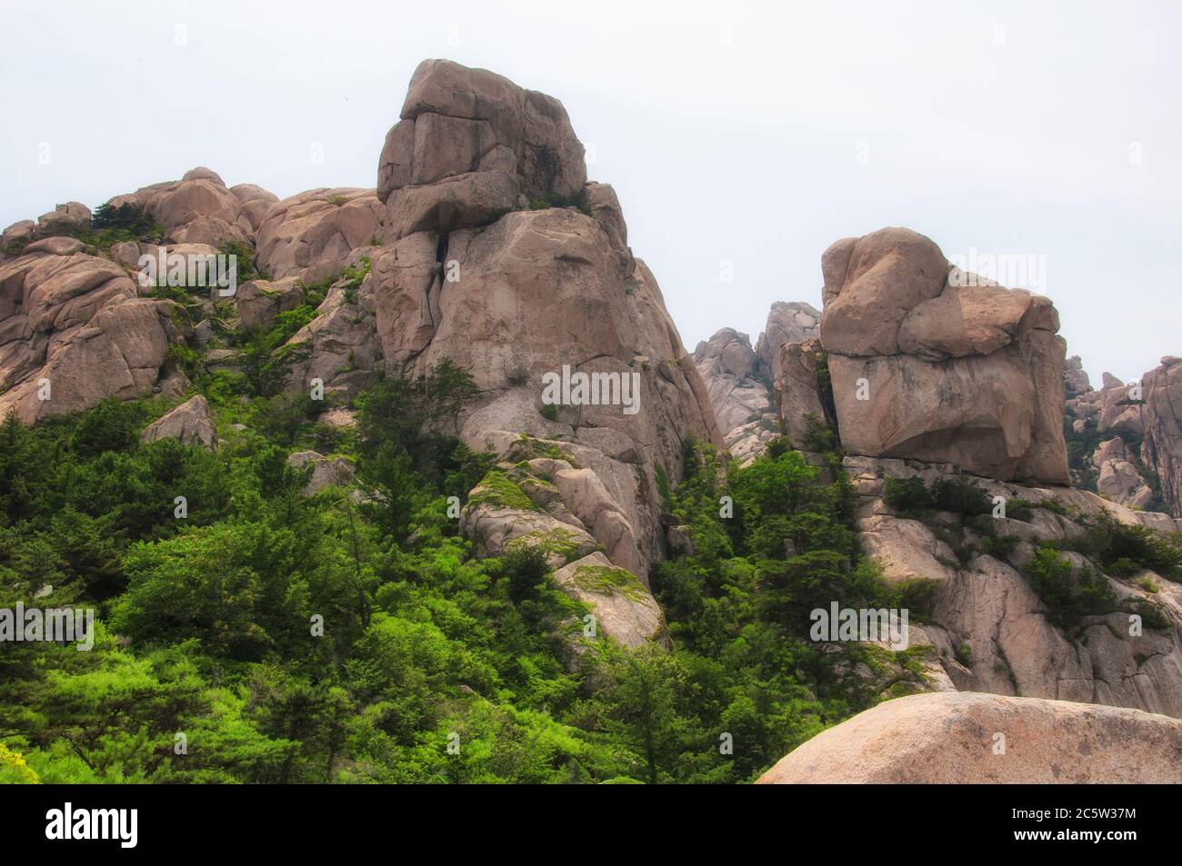 Rock and laoshan hi-res stock photography and images - Alamy