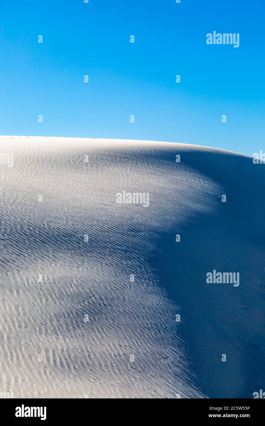Shadows on sand dunes hi-res stock photography and images - Alamy