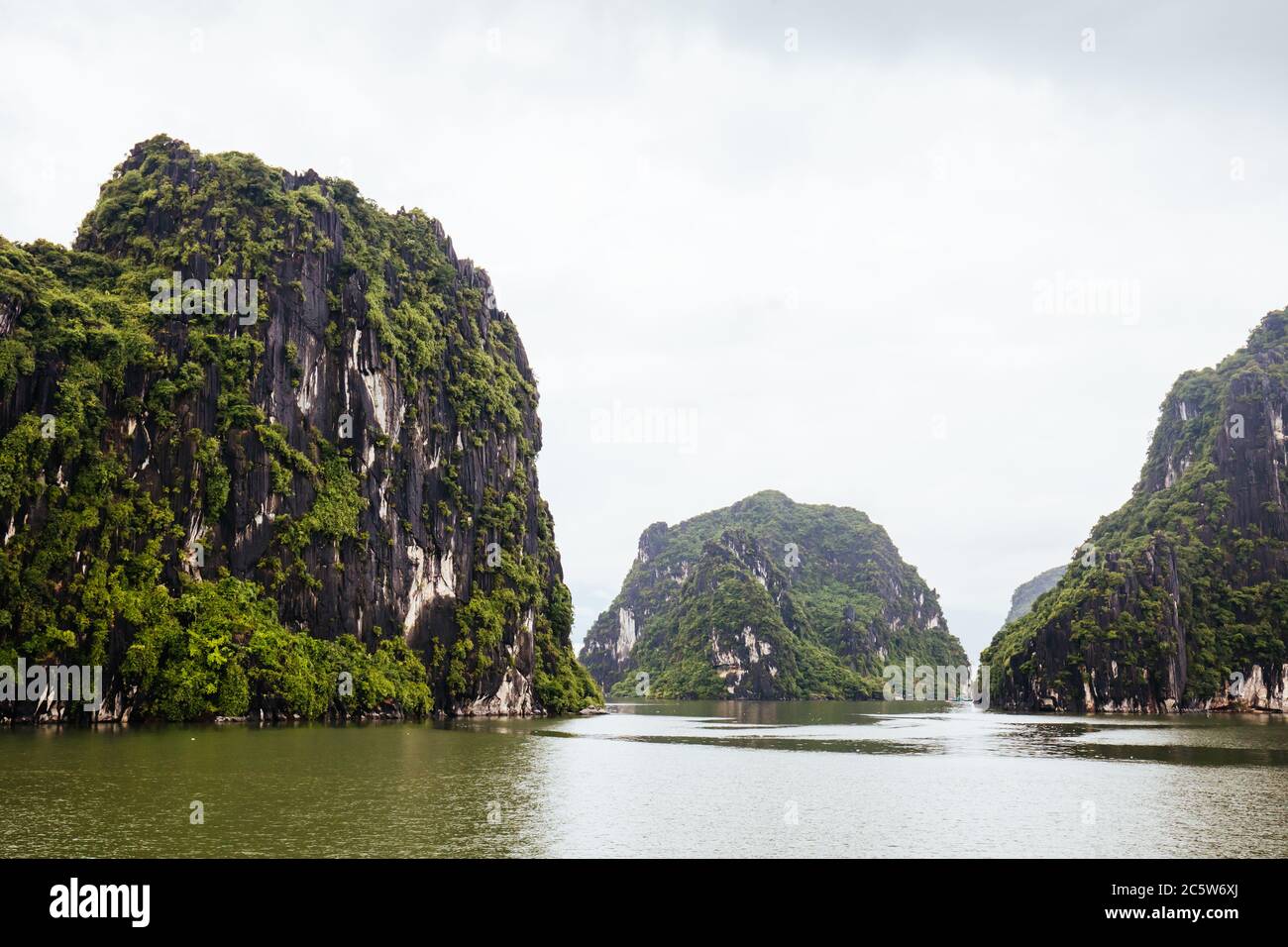 Stormy Ha Long Bay in Vietnam Stock Photo - Alamy