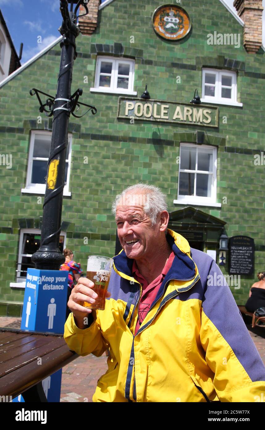 Poole arms hi-res stock photography and images - Alamy