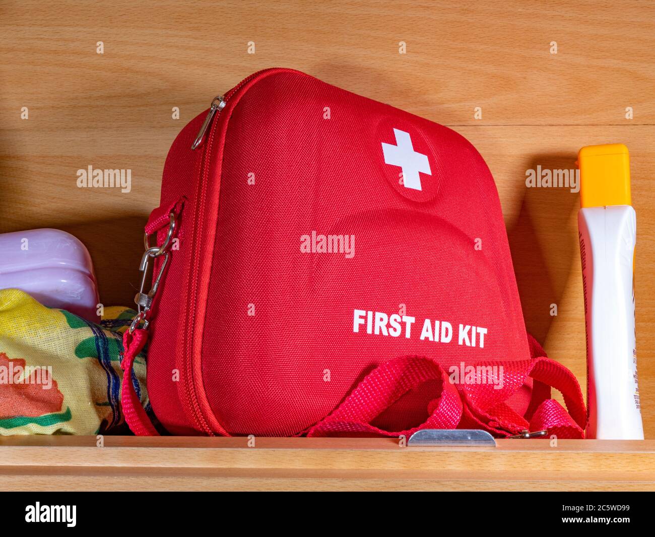 First aid box on wall hi-res stock photography and images - Alamy