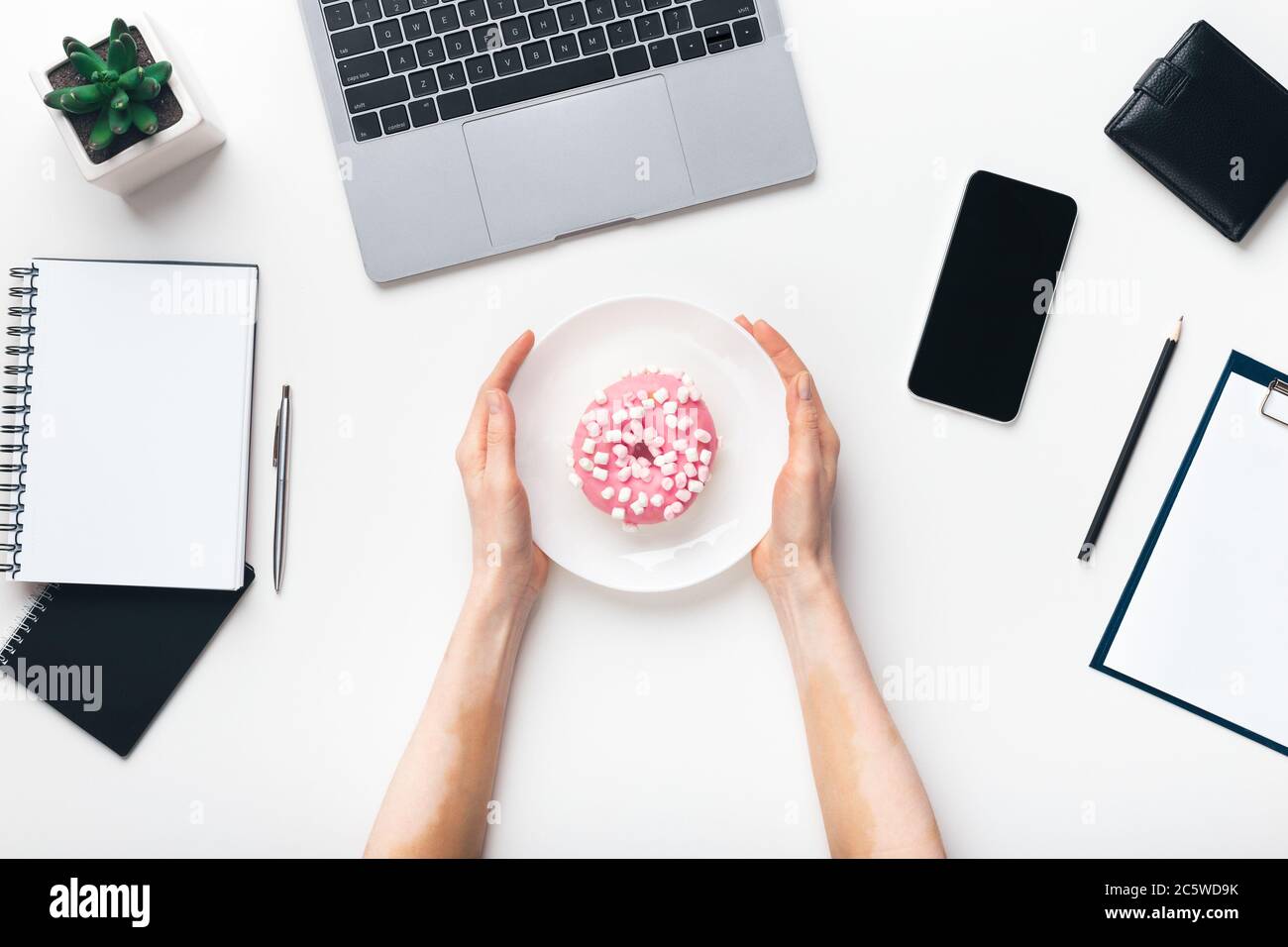 Donut touch hi-res stock photography and images - Alamy