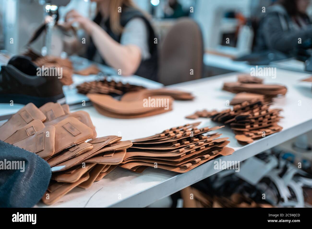 Shoe making machine hi-res stock photography and images - Alamy