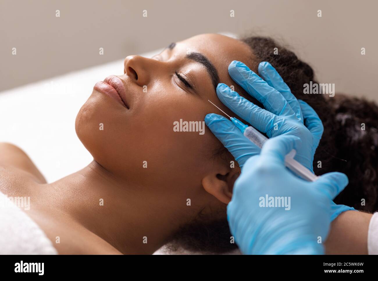 Facial circulation hi-res stock photography and images - Alamy