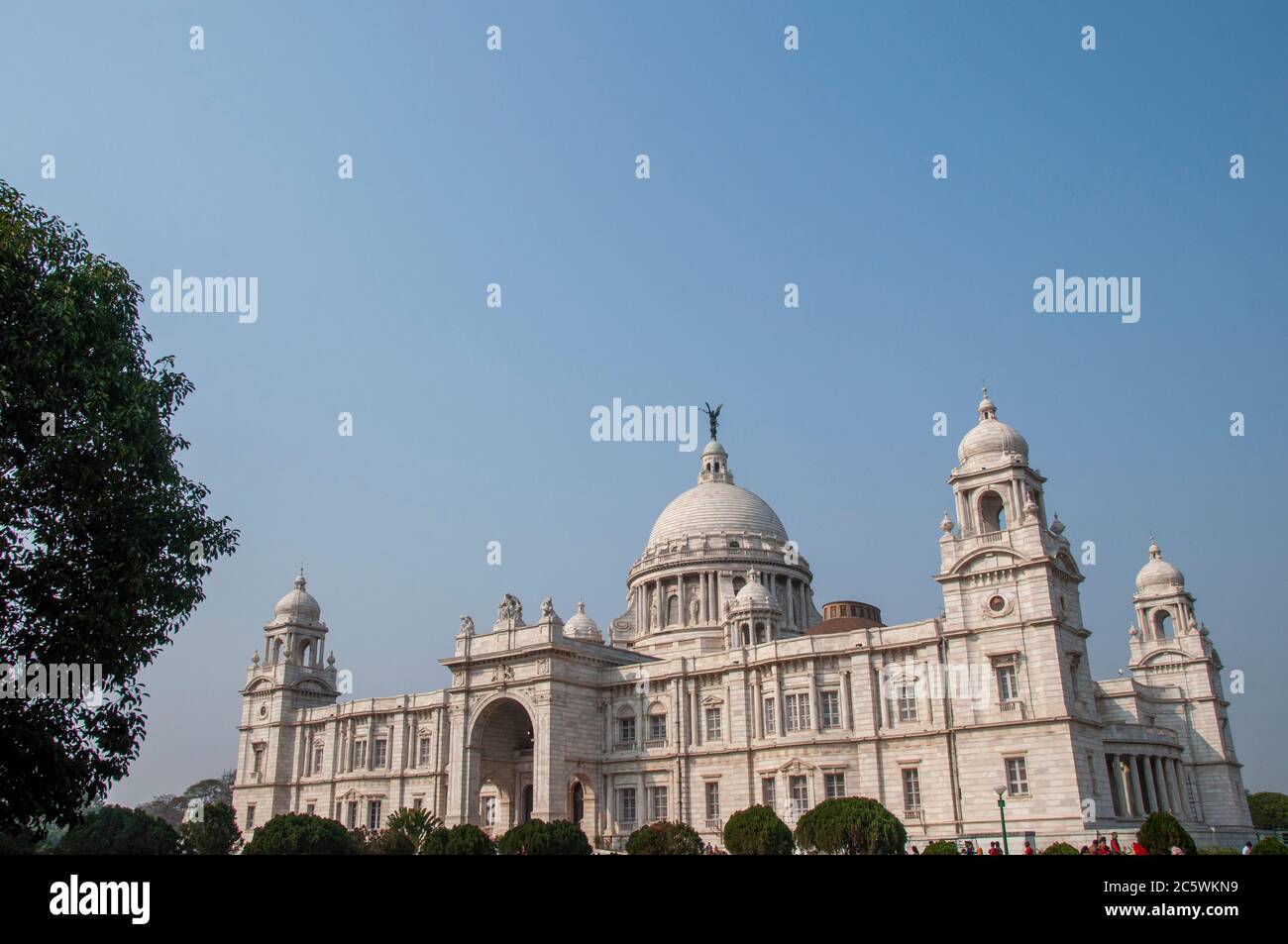 The Victoria Memorial is a large marble building in Kolkata, West ...