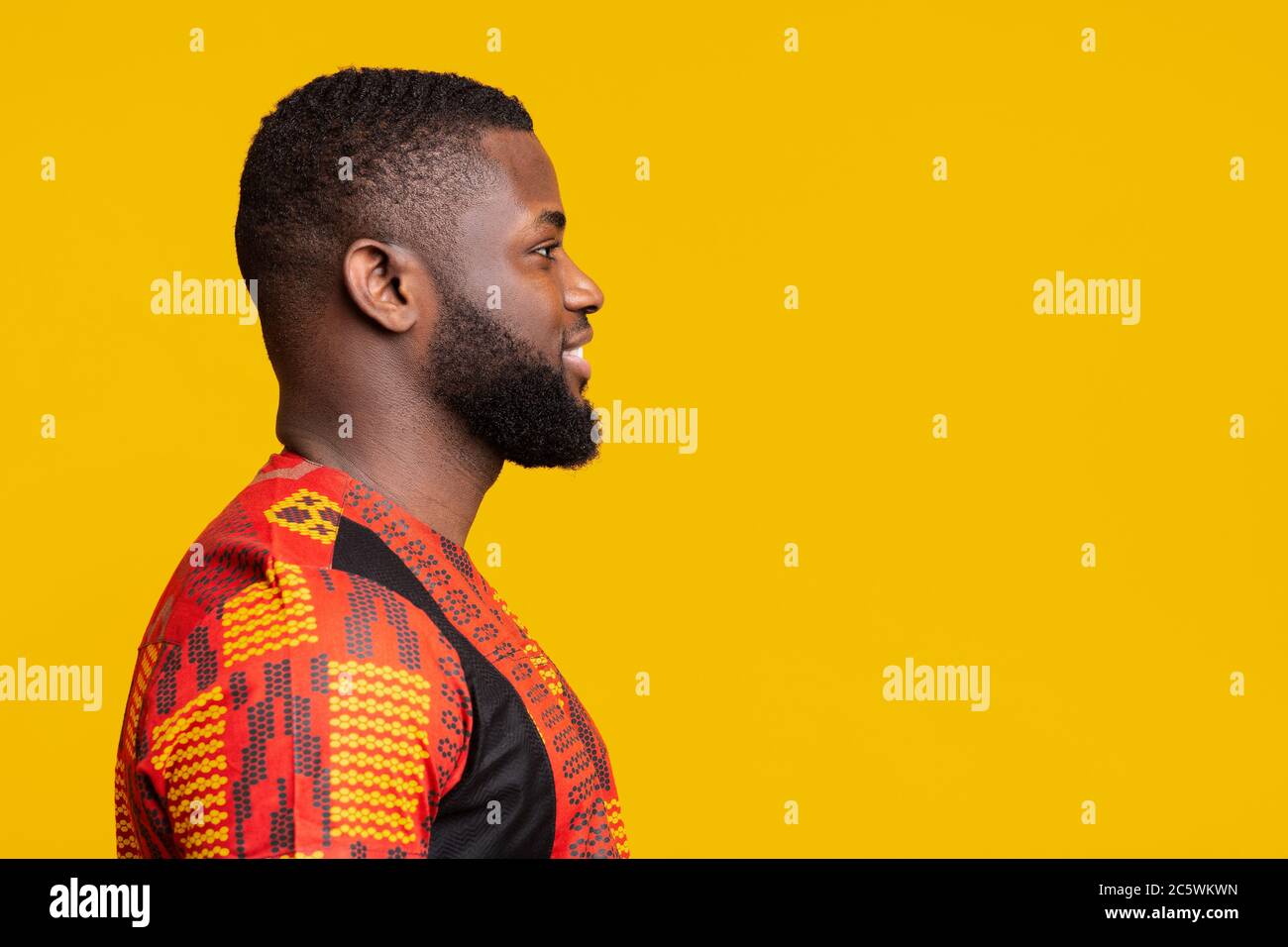 Authentic profile view hi-res stock photography and images - Alamy