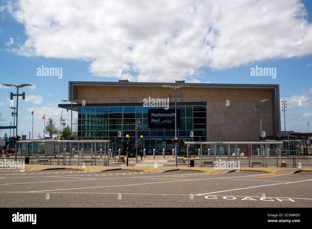 Portsmouth ferry terminal hi-res stock photography and images - Alamy