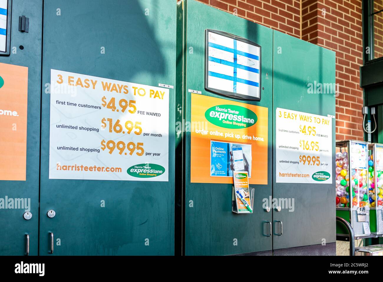 Expresslane hi-res stock photography and images - Alamy