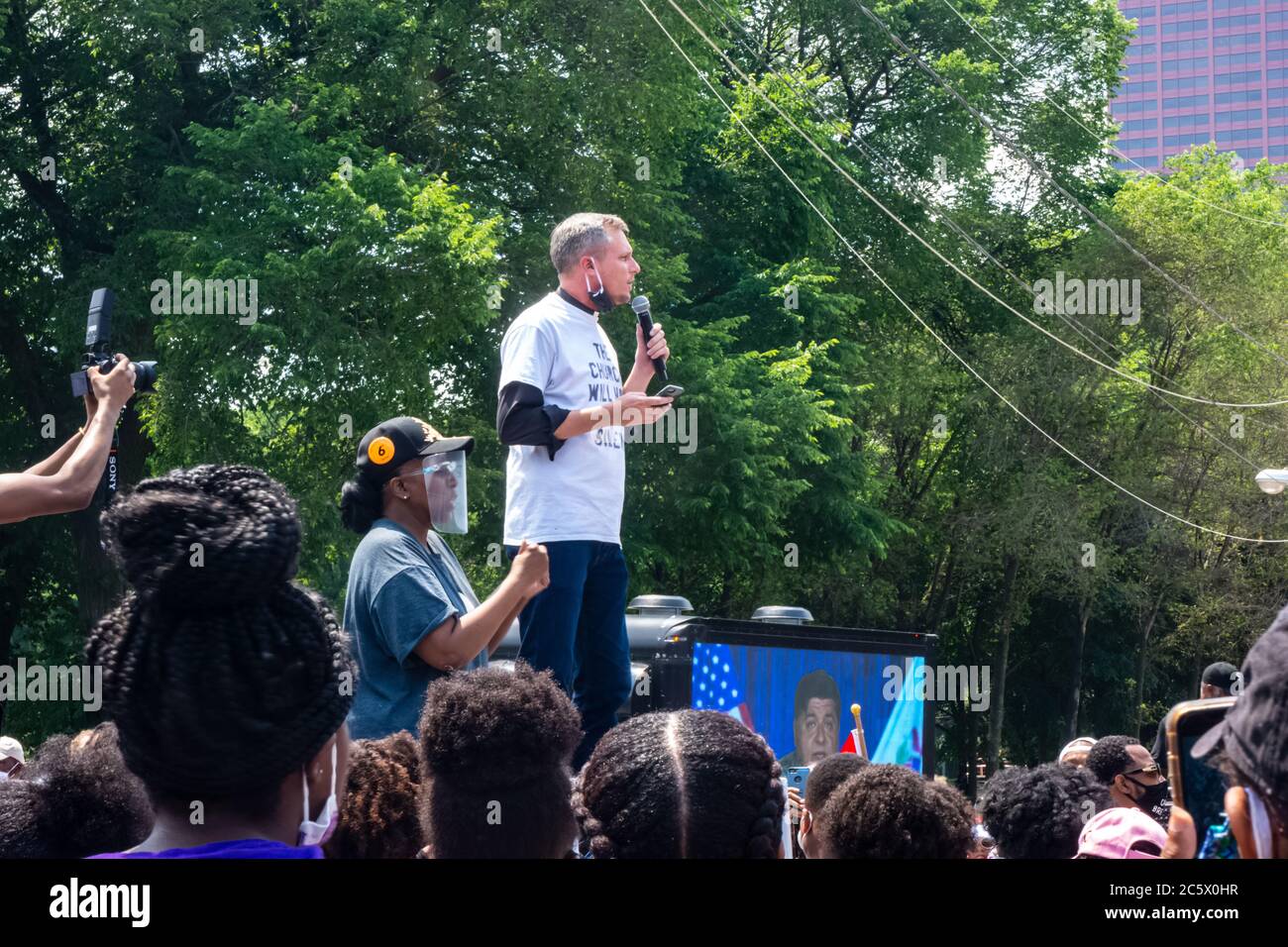 2020 Juneteenth rally in Grant Park hosted by Chris Harris a local ...