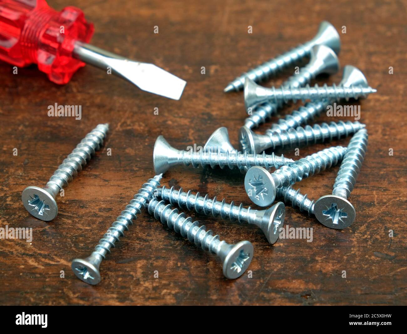 Silver screws hi-res stock photography and images - Alamy