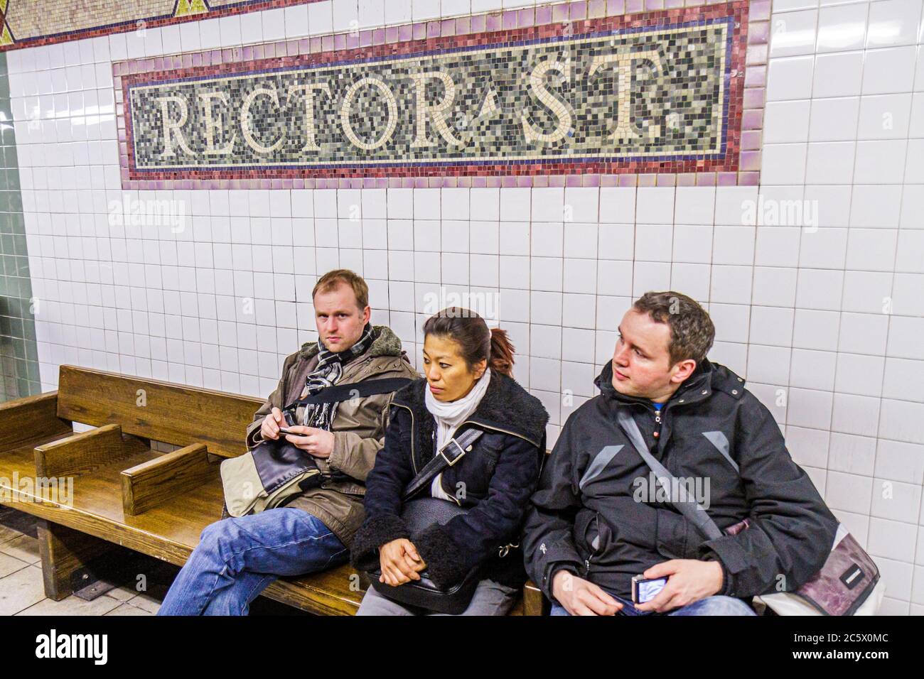 Mta Subway Logo High Resolution Stock Photography and Images - Alamy