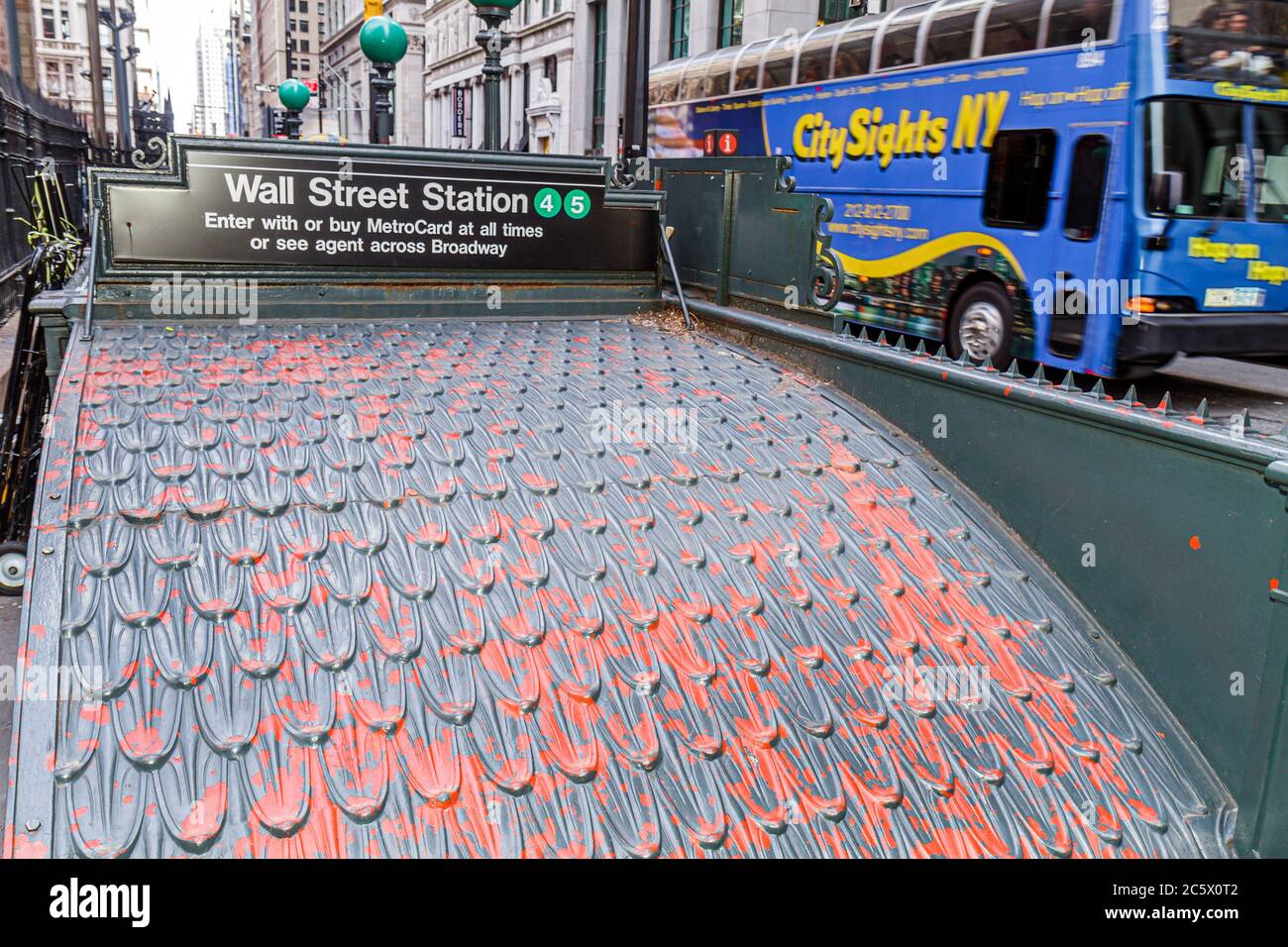 Lexington avenue express line hi-res stock photography and images - Alamy