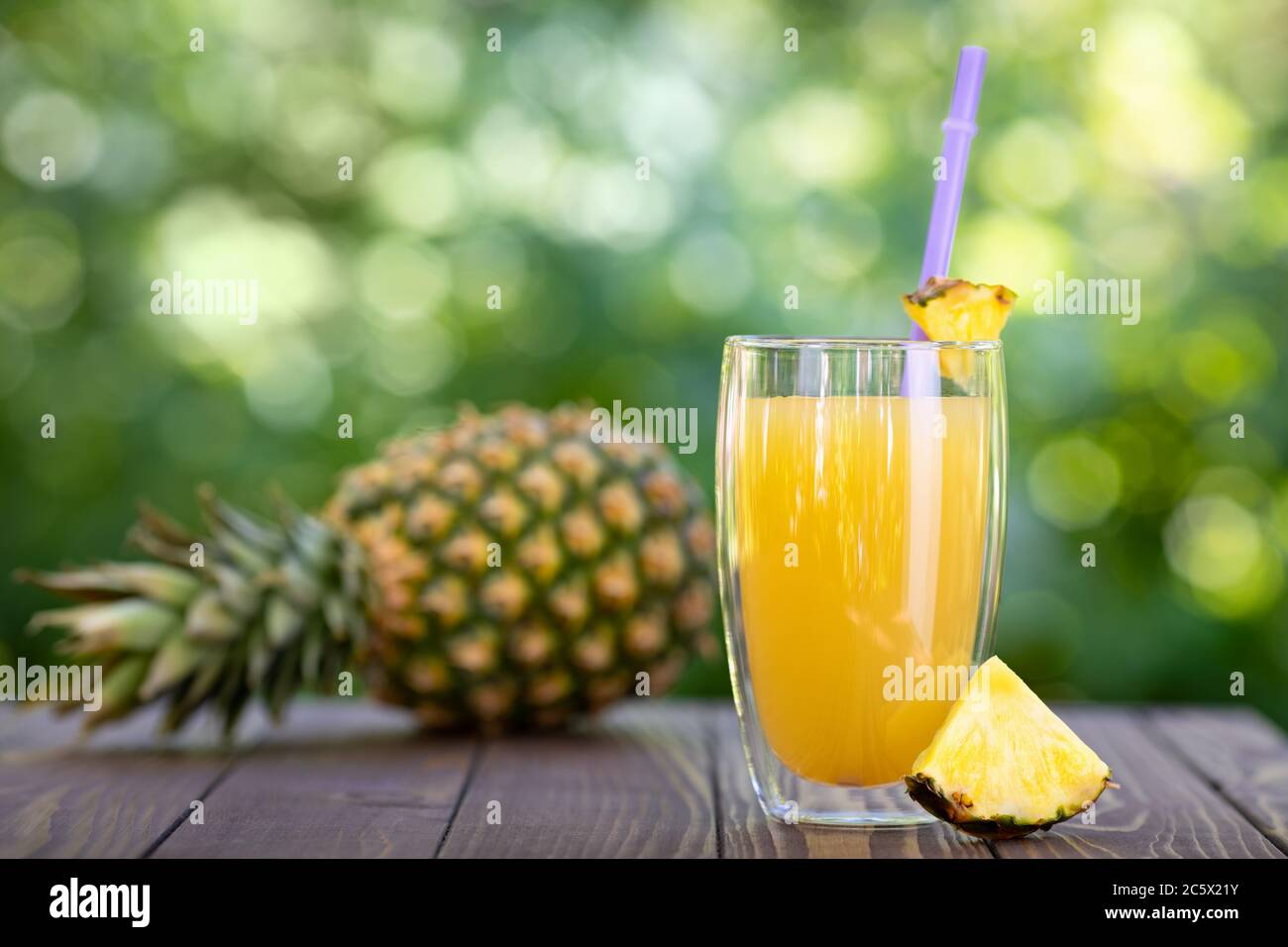 pineapple juice in glass Stock Photo - Alamy