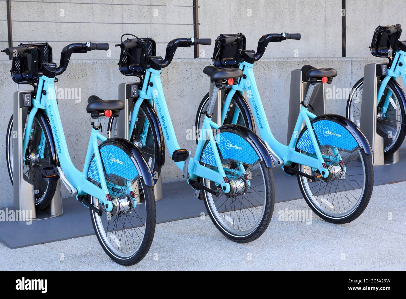 Bike rentals san francisco hi-res stock photography and images - Alamy