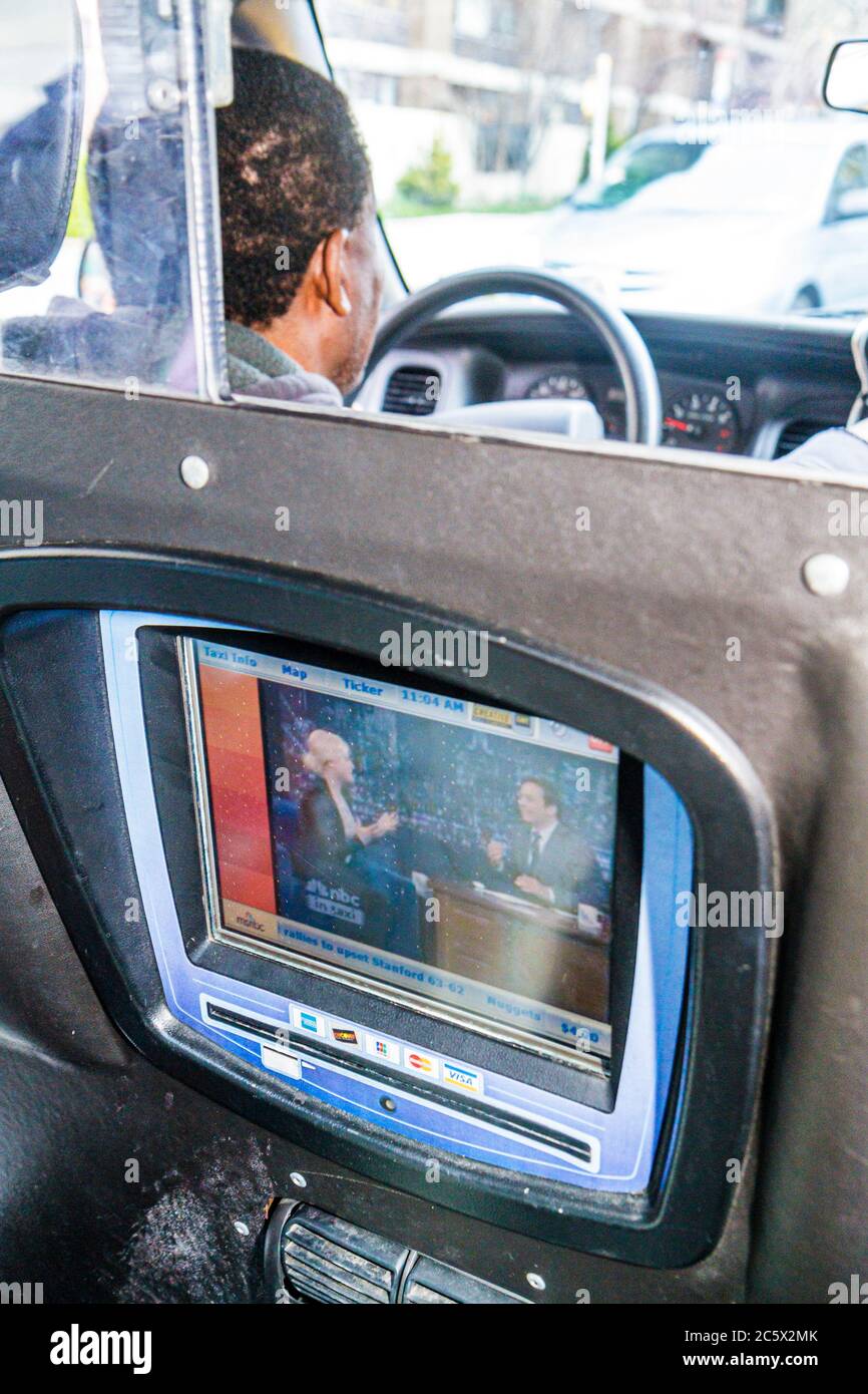 Dvd travel player hi-res stock photography and images - Alamy