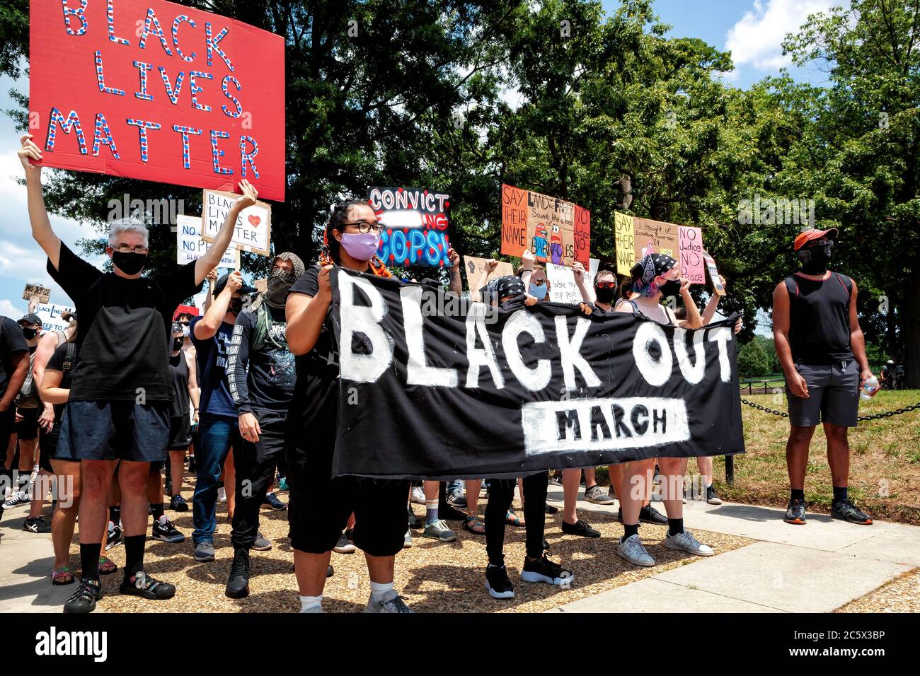 The beginning of the Black Out March against police brutality at the ...