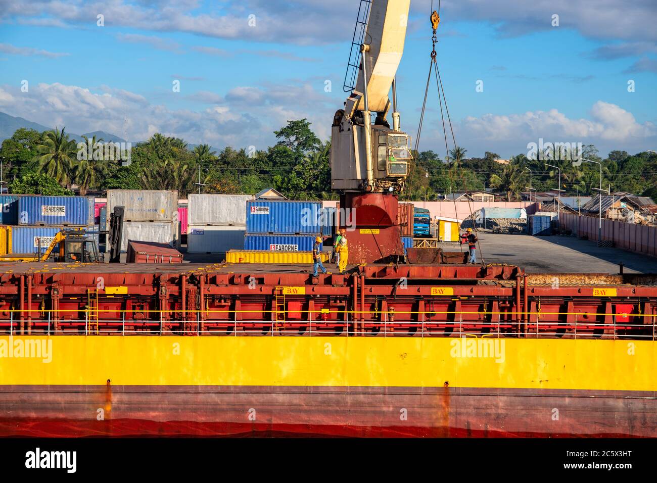 Philippines logistics industry hi-res stock photography and images - Alamy