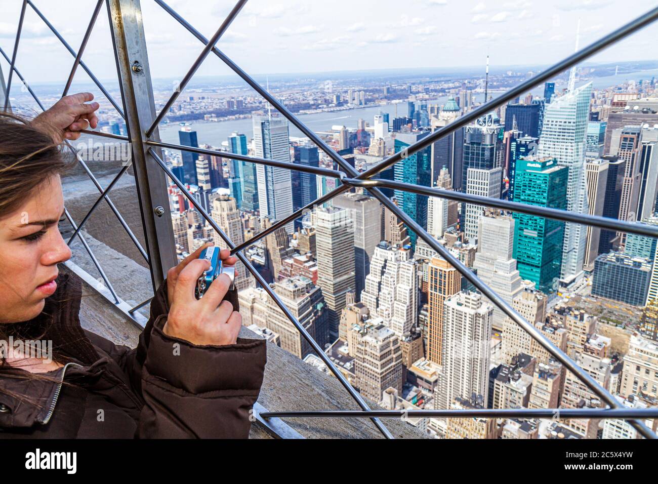 34th street manhattan camera hi-res stock photography and images - Alamy