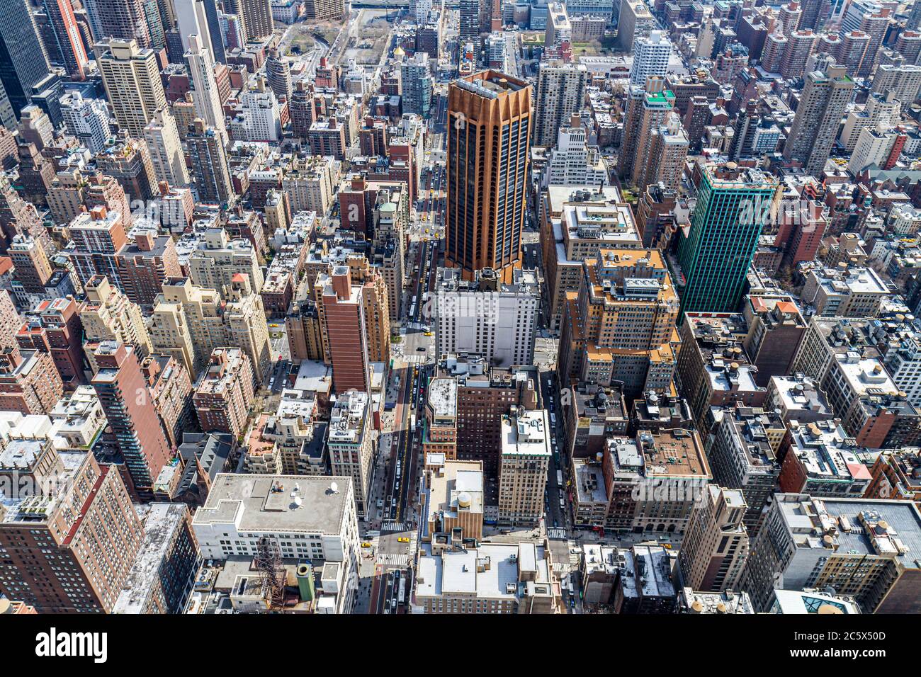 Looking at the new york skyline hi-res stock photography and images - Alamy