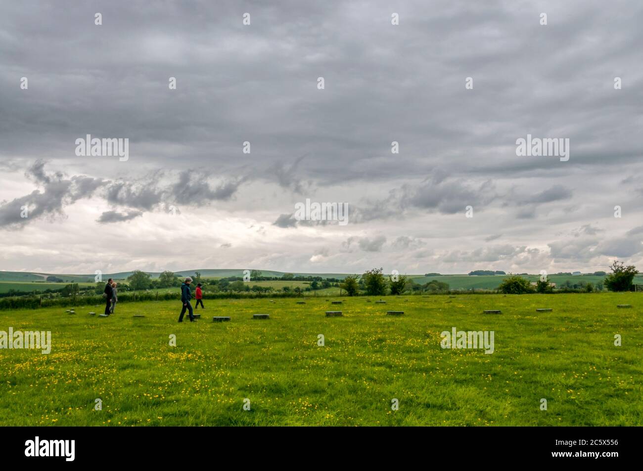 Neolithic monuments in wiltshire hi-res stock photography and images ...