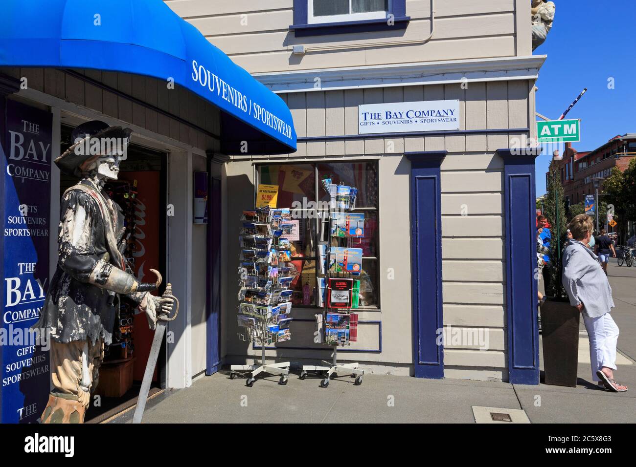 Fishermans store hi-res stock photography and images - Alamy