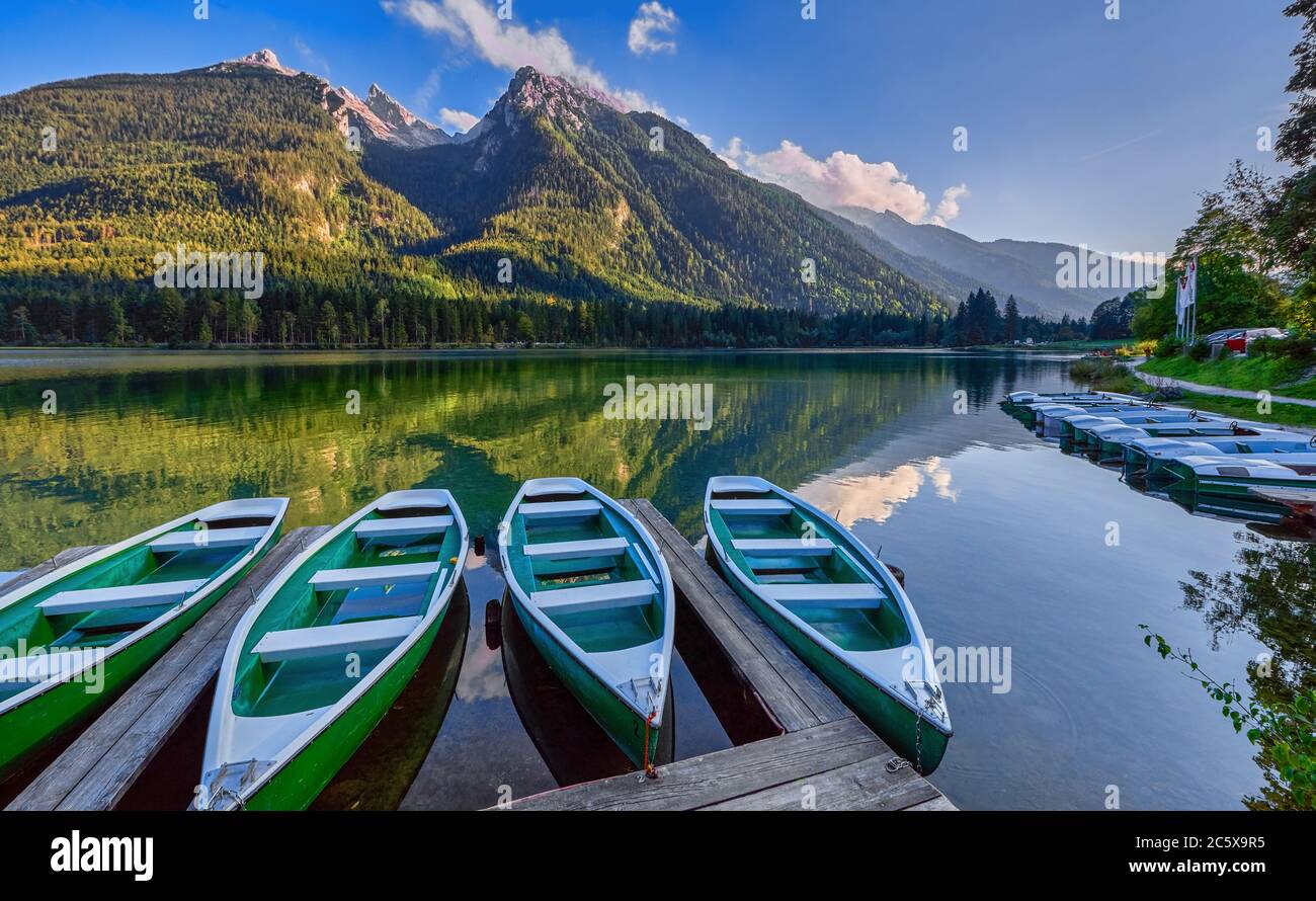 Idyllic lake alpine landmark hi-res stock photography and images - Alamy