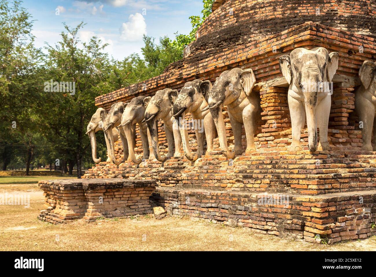 Wat Sorasak Temple (Elephant Temple) in Sukhothai historical park ...