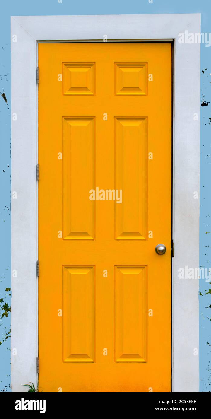 Rustic door frame hi-res stock photography and images - Alamy