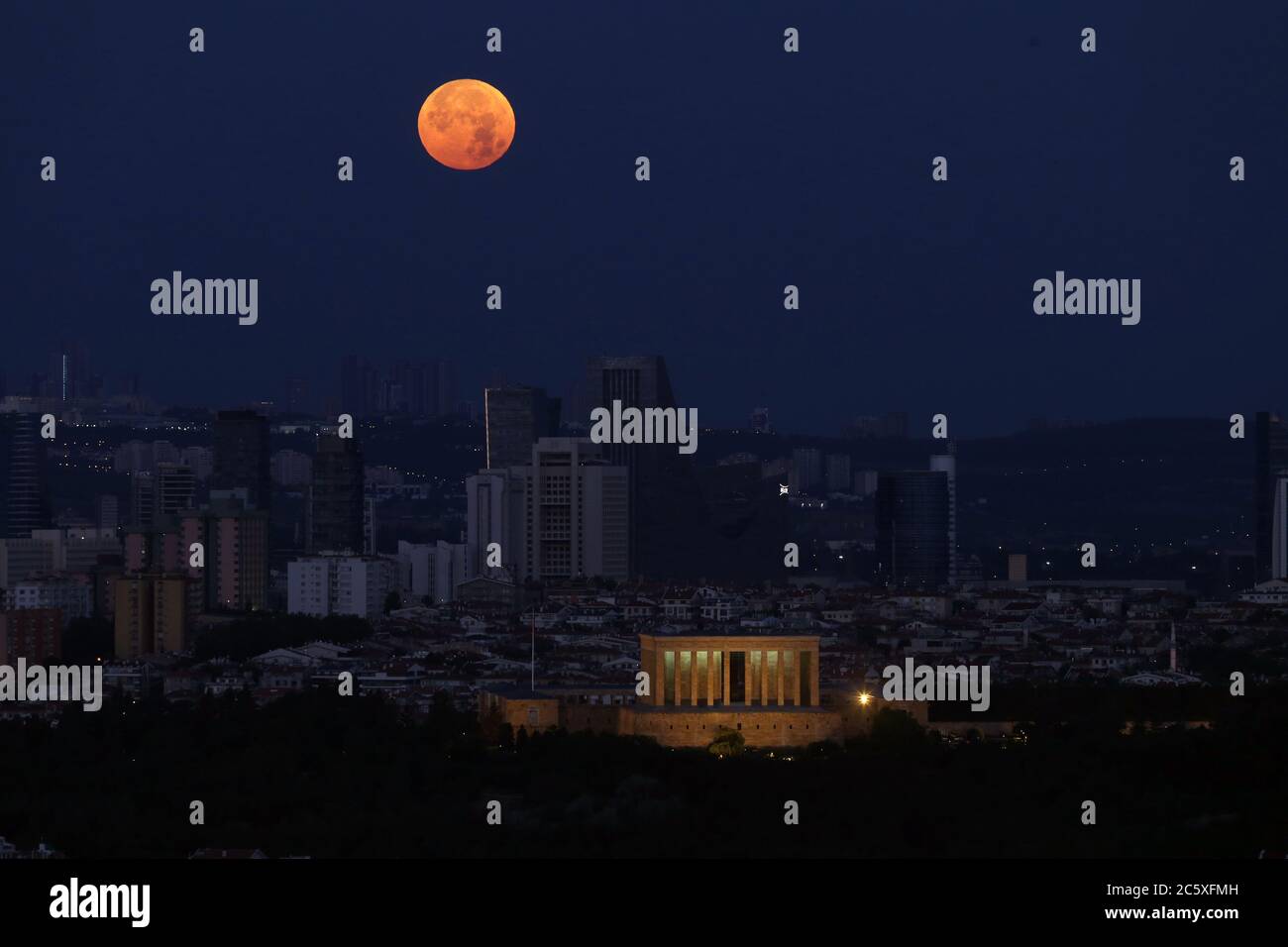 Ankara, Turkey. 5th July, 2020. A full moon is seen in Ankara, capital ...