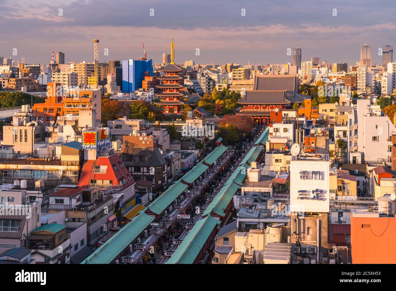 Sensoji oldest buddhist temple hi-res stock photography and images - Alamy