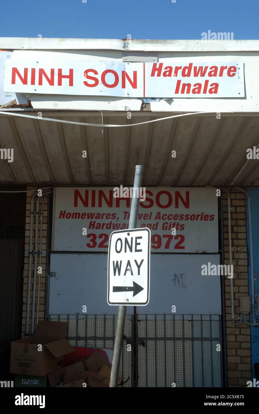 Inala plaza hi-res stock photography and images - Alamy