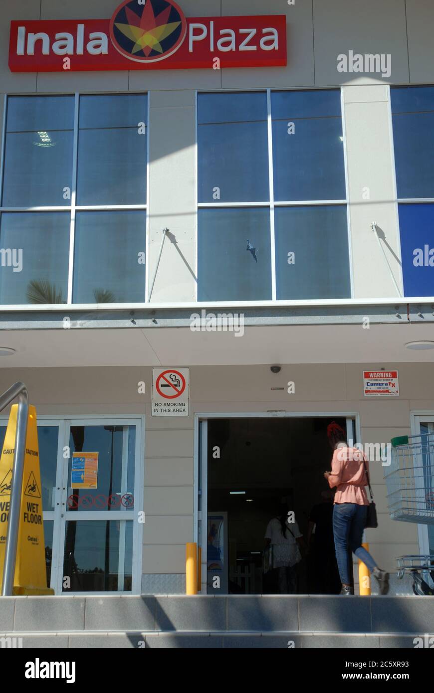 Inala plaza hi-res stock photography and images - Alamy