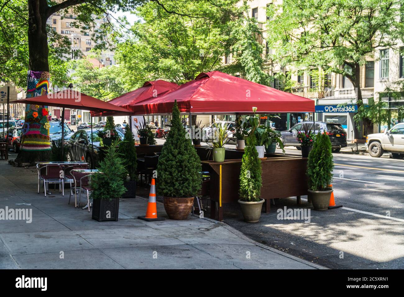 NYC restaurants setup outside dinning area as New York City begins ...