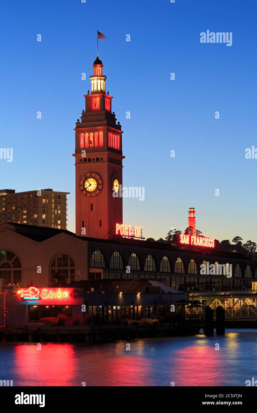Ferry building san francisco night hi-res stock photography and images ...