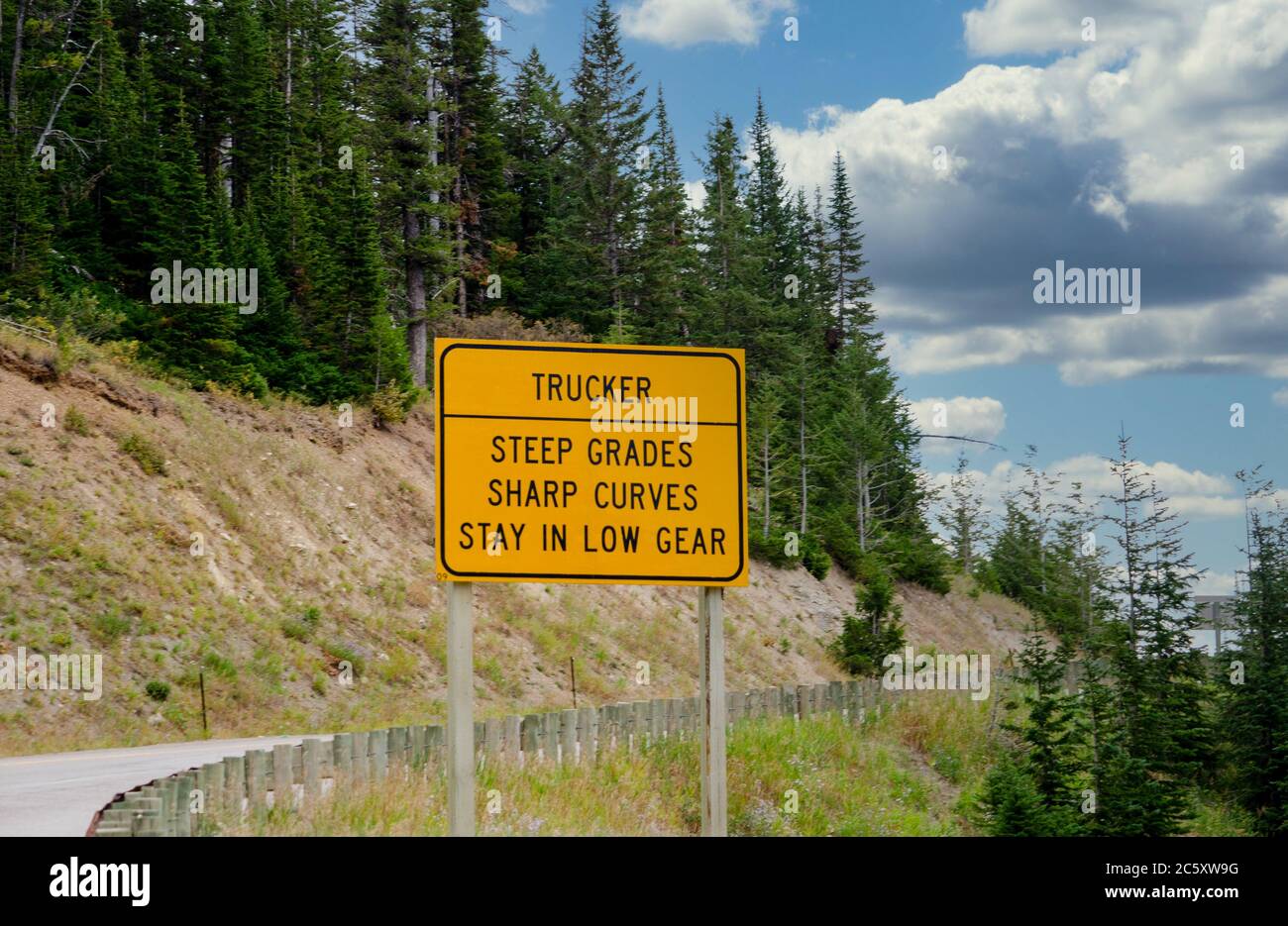 Steep grade road sign hi-res stock photography and images - Alamy